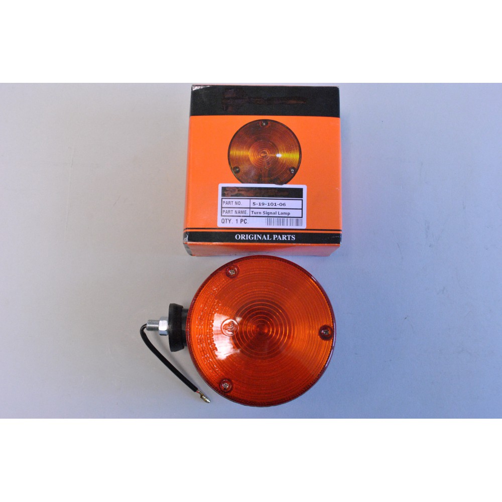 Turn signal lamp Kubota